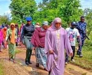 Bauchi Group Explains Aisha Bala-Muhammad's Trek Through Mud Water ...