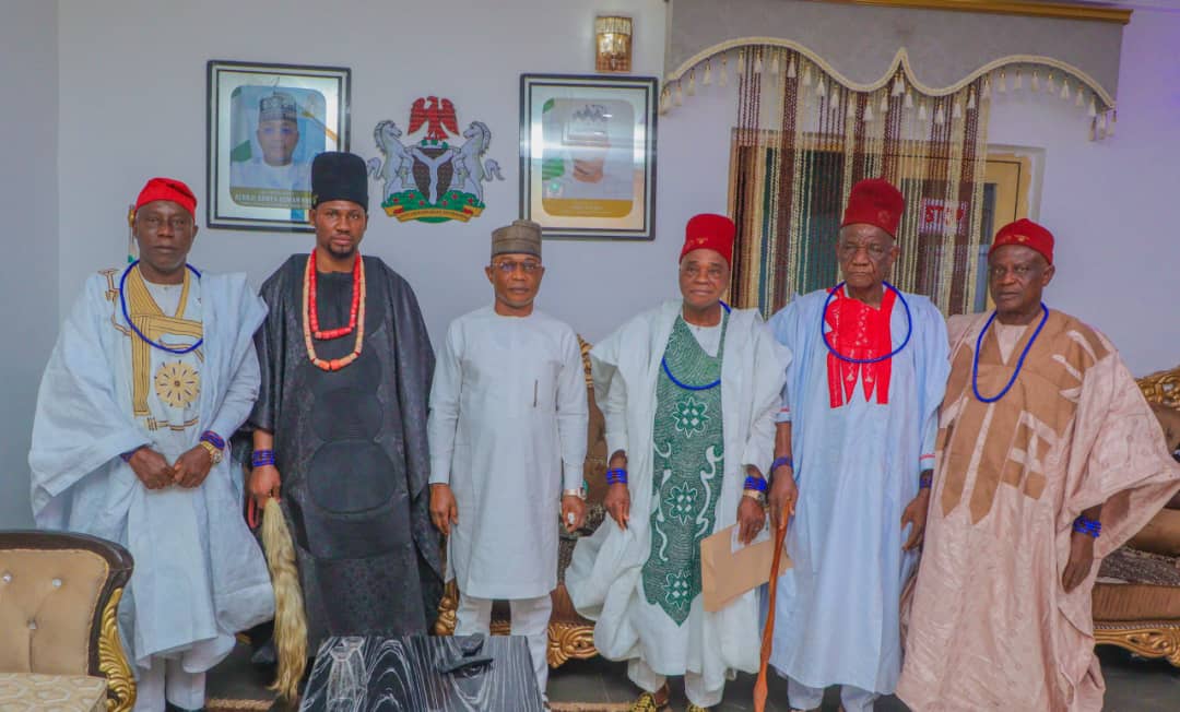 Christmas Celebration: Kogi Deputy Gov Hosts Achadu-OkoAttah Igala, HRM ...